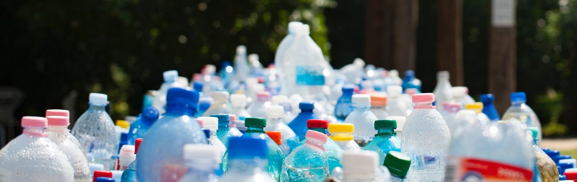 7 saveta kako da živite sa manje (plastičnog) otpada